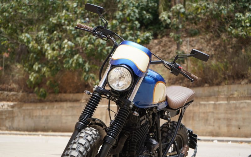 Yamaha Blue Scrambler by Lord Drake Kustoms – Cycle Canada