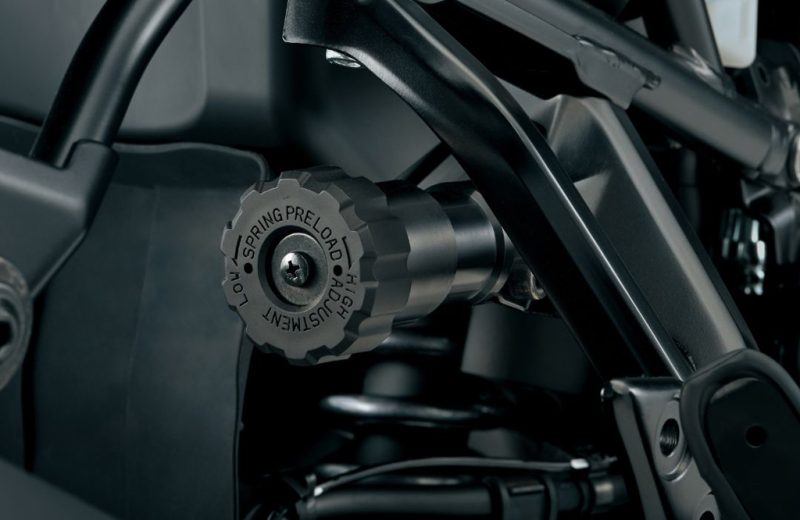 DL800 Action & Merit Images – 2023 Suzuki DL800DE (9) – Cycle Canada