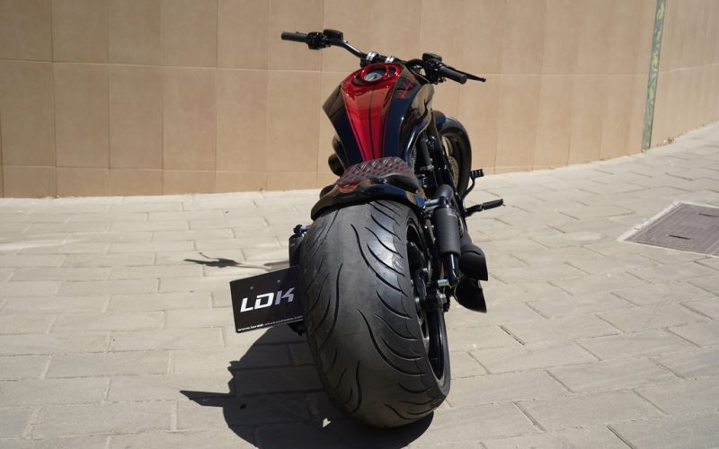VROD 300 BLACK & RED by Lord Drake Kustoms – Cycle Canada
